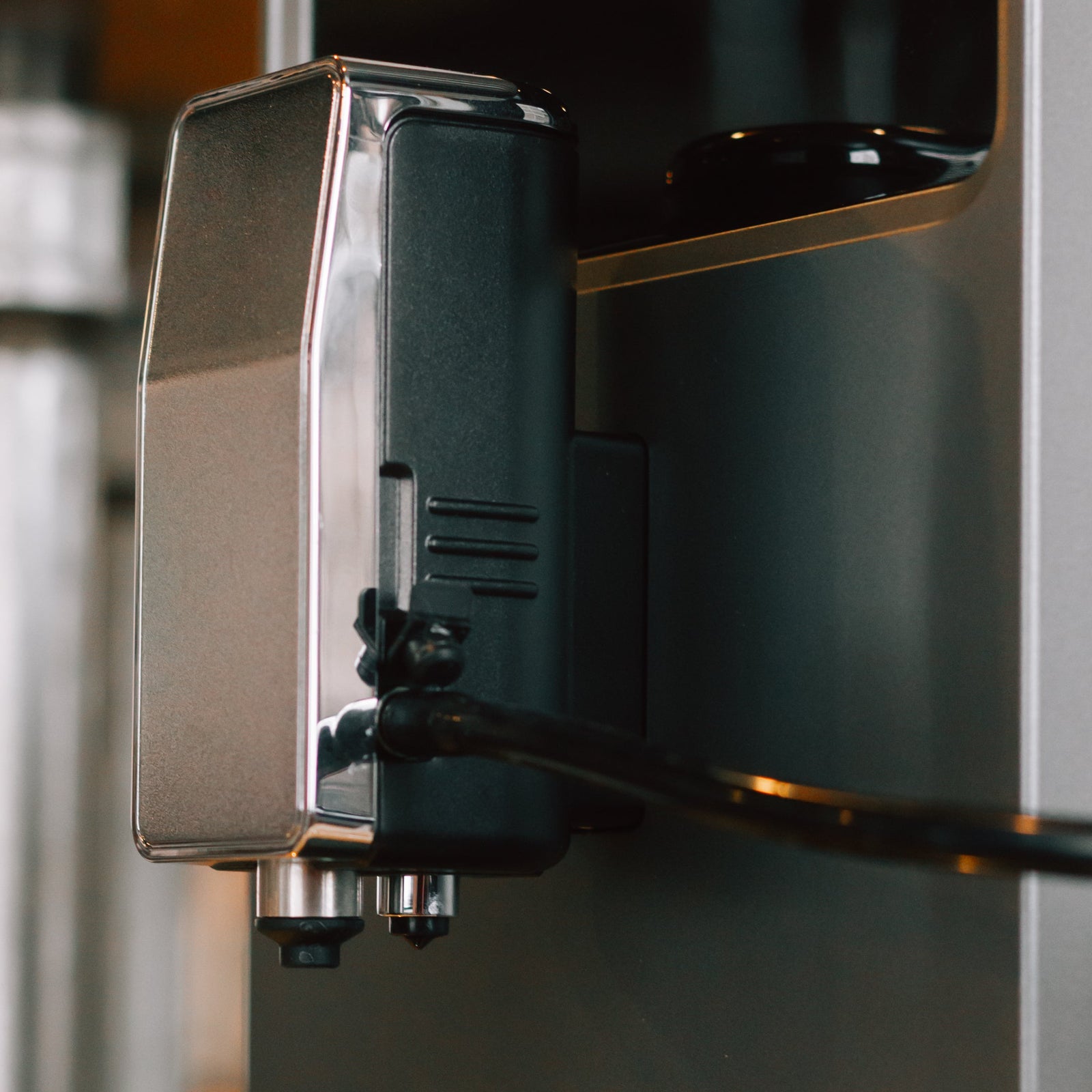 Bellucci Slim Latte | Automatic Espresso Machine | Barista Coffee ...